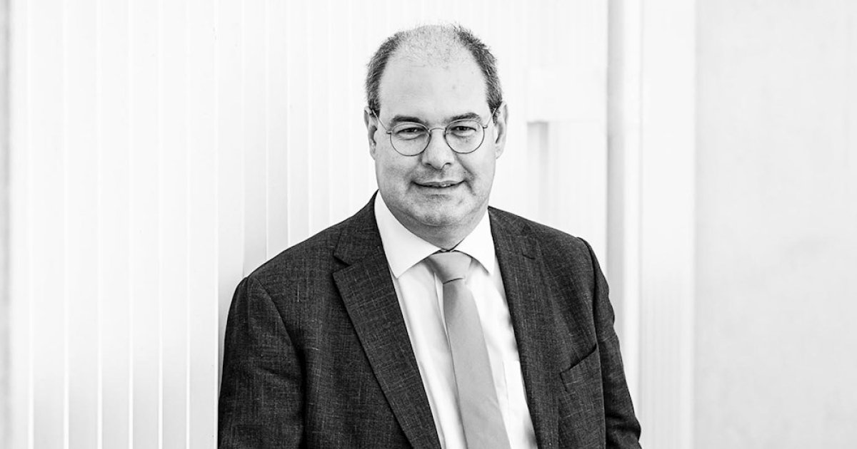 Vertrouwelijkheid juridische adviesverlening door advocaten onder ...